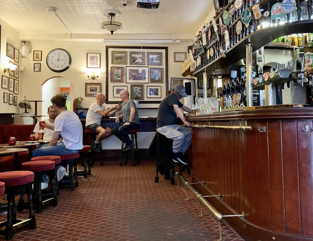 Our Six Favourite 'Proper Pubs' in London - Totally Tailored