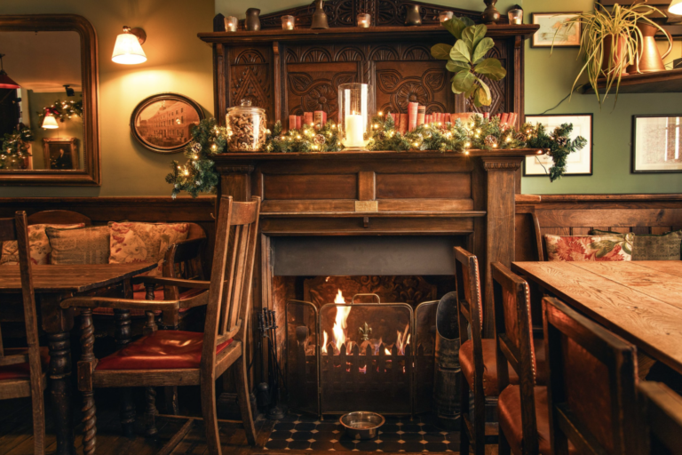 Our Six Favourite 'Proper Pubs' in London - Totally Tailored